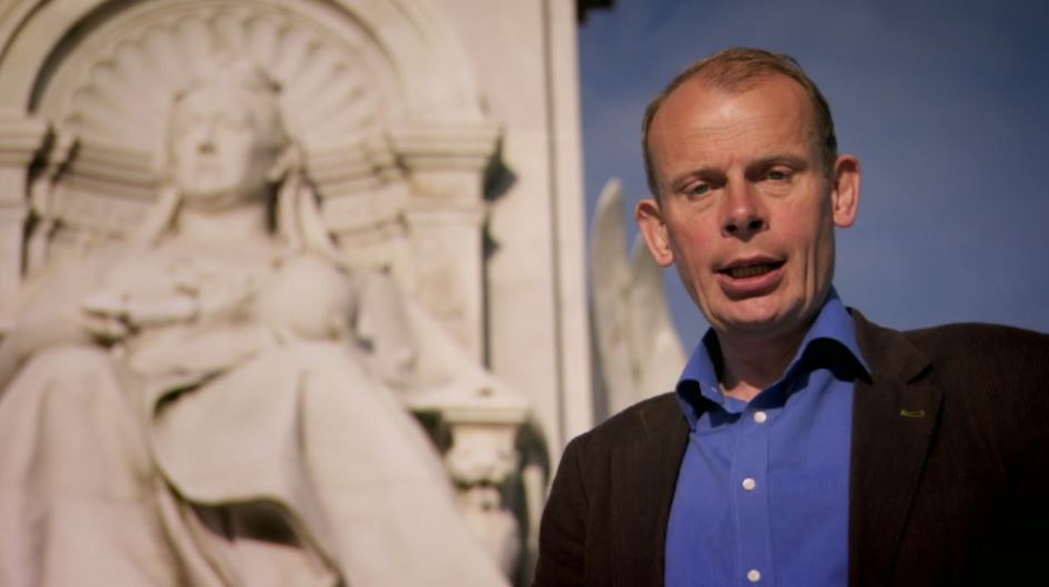 04: Having a Ball | Andrew Marr's The Making of Modern Britain ...