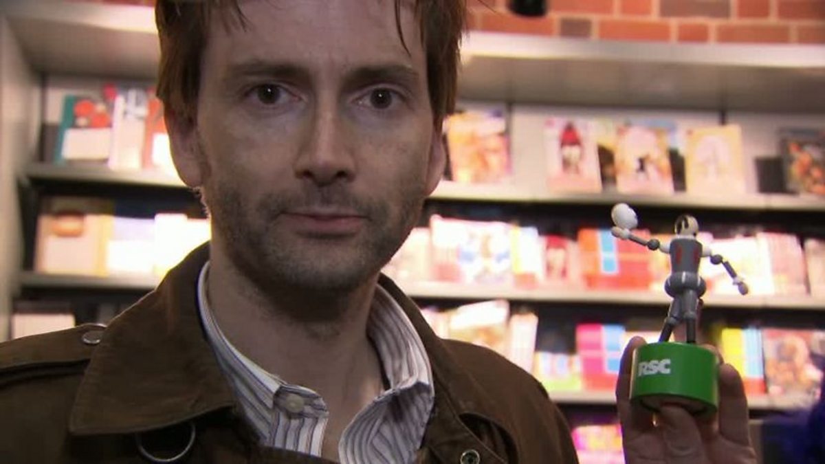 Shakespeare Uncovered | 06: David Tennant on Hamlet - BBC Shakespeare ...