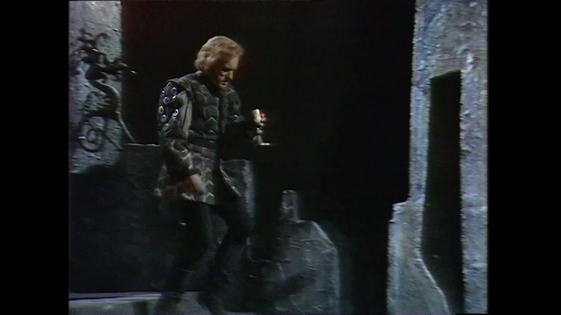 Play of the Month | Macbeth: Act 5 Scene 3 - BBC Shakespeare Archive